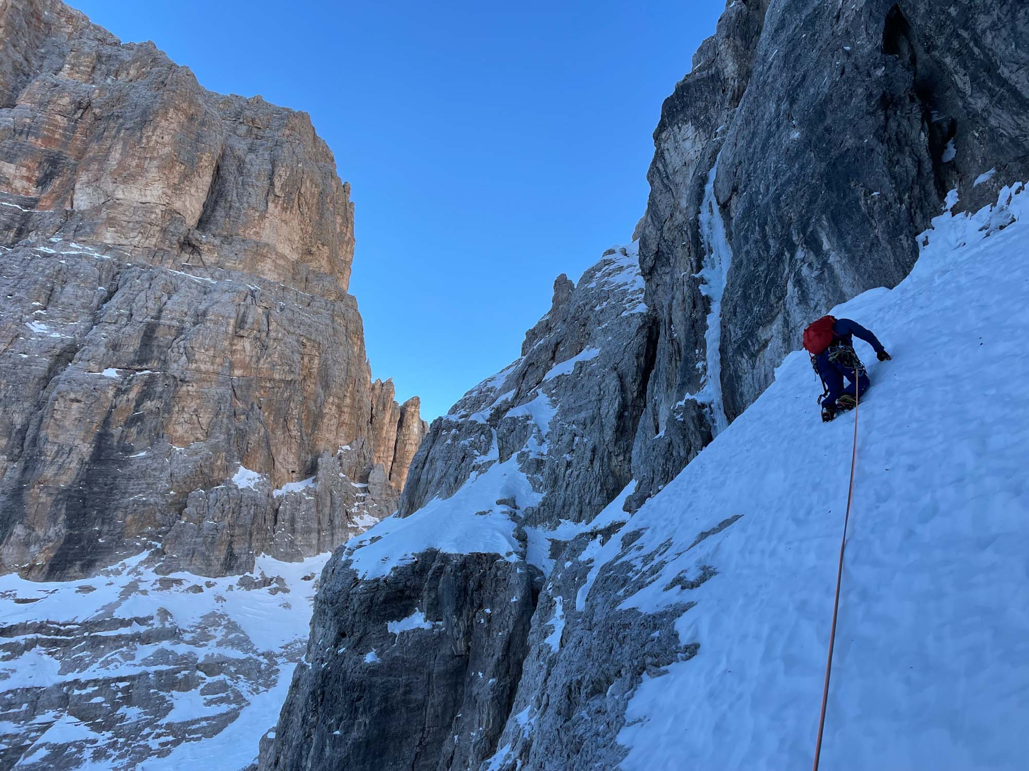"Astner-Troi" mit Innerkoflerausstieg (M6 WI5 55°), Monte Cristallo ...